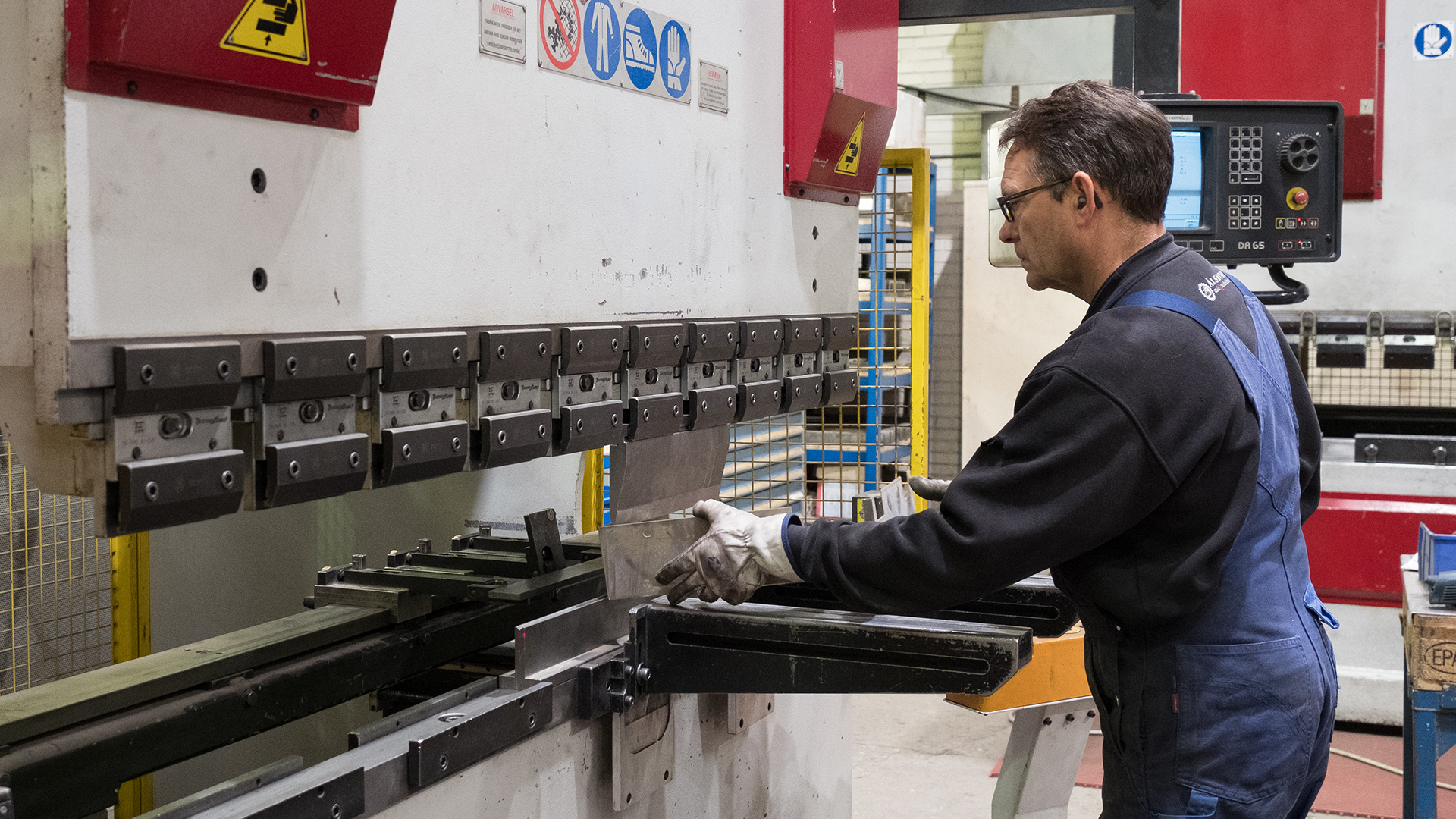 Plate machining - professional work