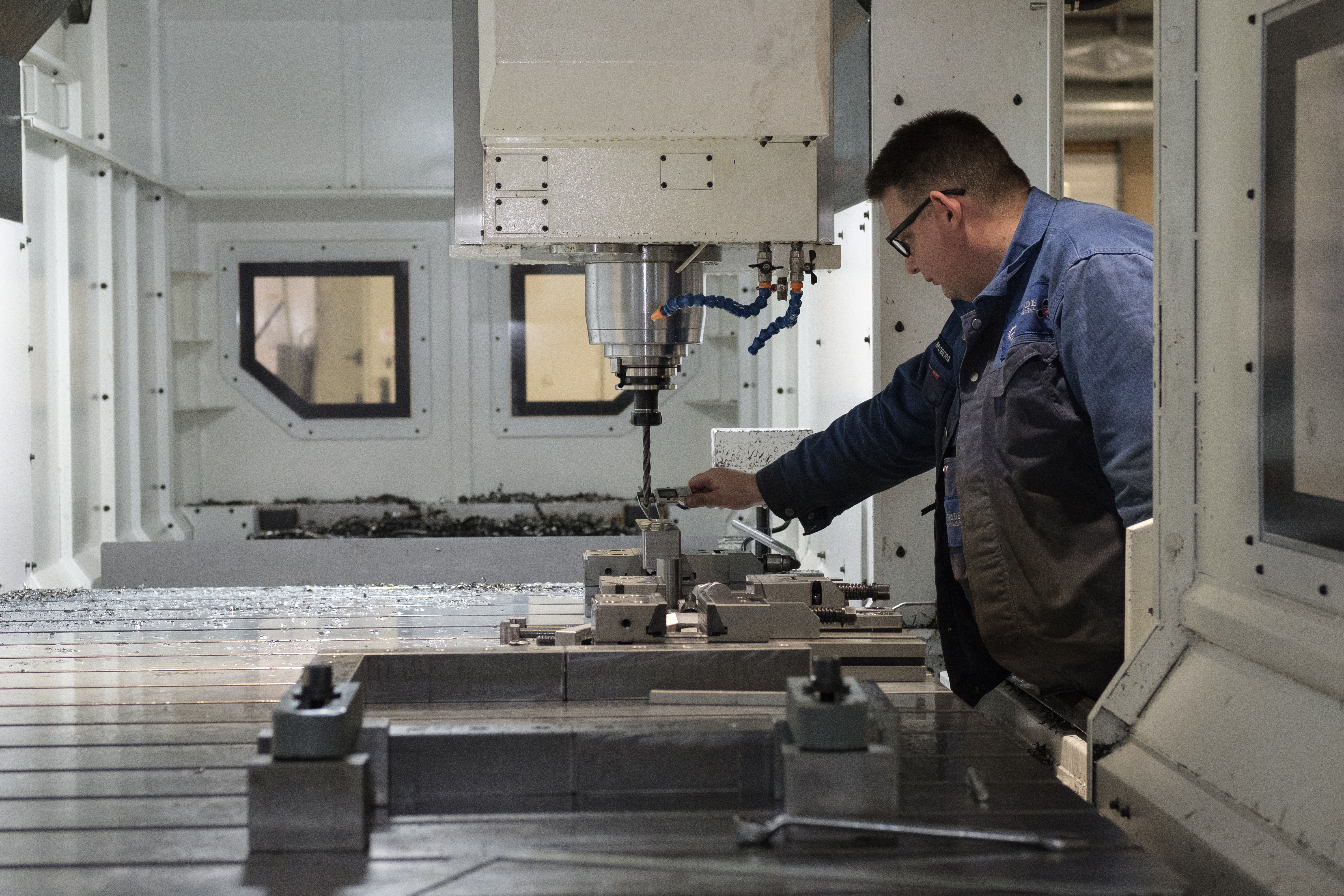 CNC processing - it takes professionals